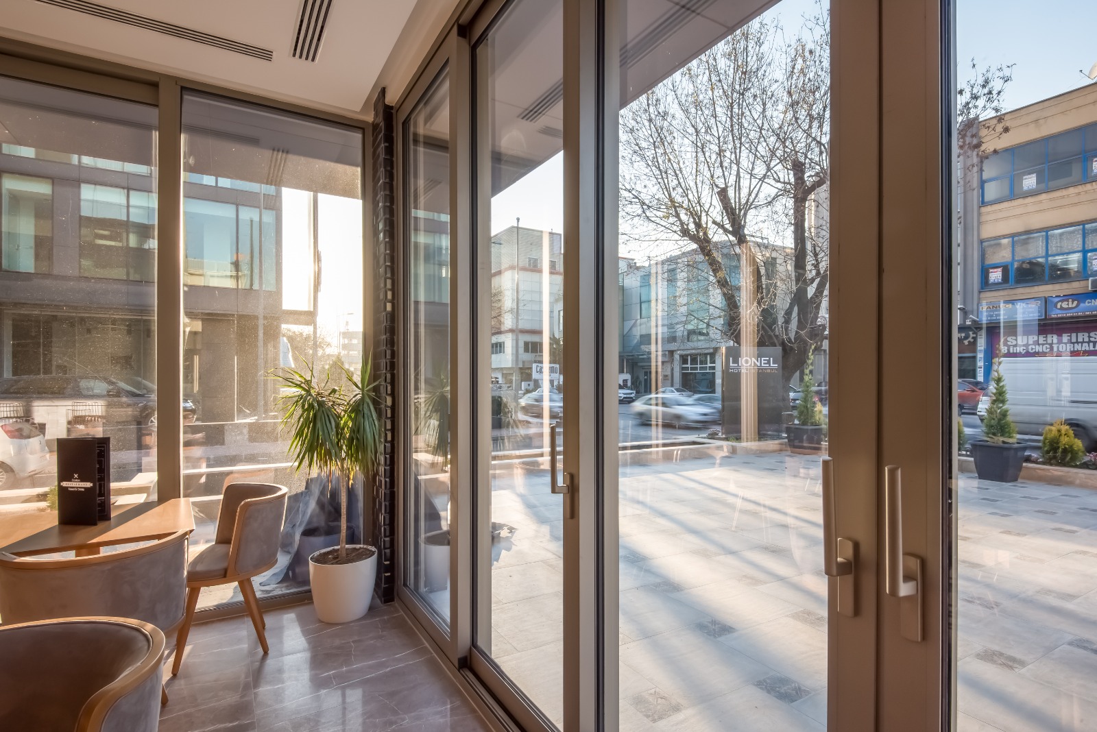 Sliding Doors Facade Industry